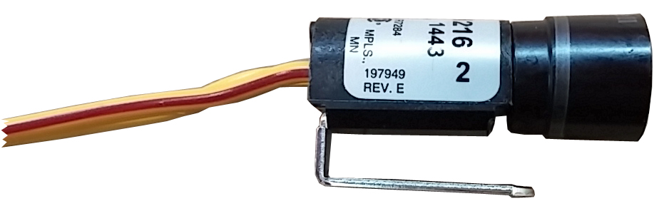 13666 CAD CELL-H 30" LEAD/90* BRKT - Alabaster Supply LLC